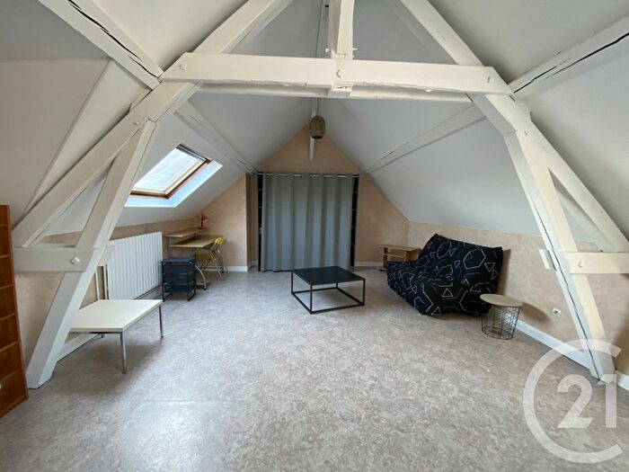 Appartement à louer - Saint-Quentin, Centre-ville - 1 pièce