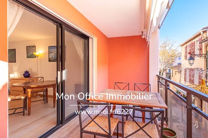 Appartement à vendre - Sanary-sur-Mer, Centre-ville, Port - 2 pièces - 1 chambre