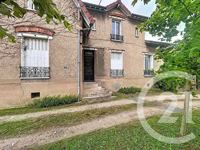 Appartement 1 pièce à Melun, Rive de Seine, Sud, à vendre