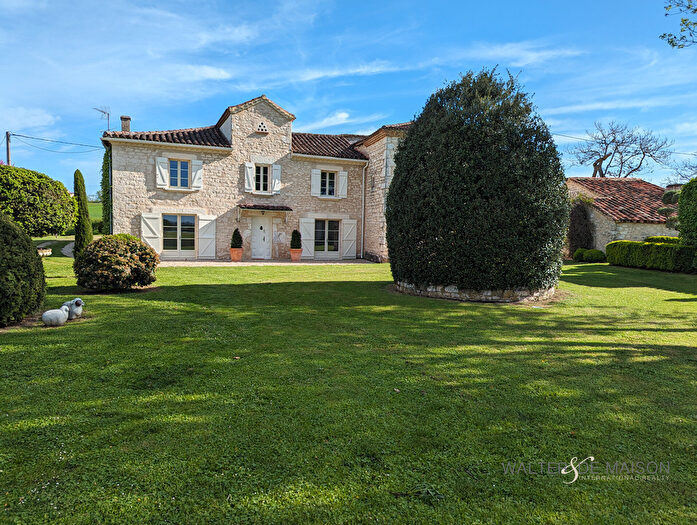 Maison à vendre - Cagnac-les-Mines - 12 pièces - 9 chambres