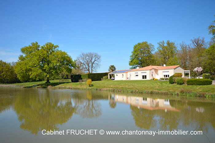 Maison à vendre - Saint-Prouant - 6 pièces - 4 chambres