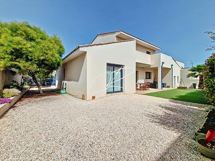 Maison à vendre - Sérignan - 5 pièces - 4 chambres