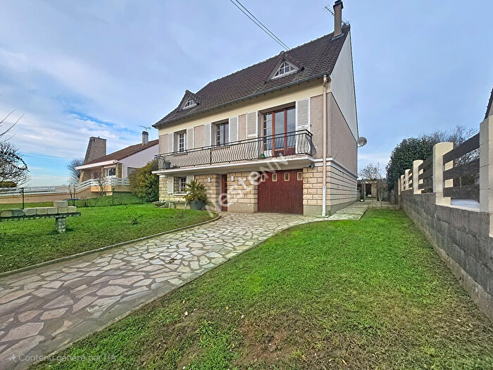 Maison à vendre - Fontenay-en-Parisis - 6 pièces - 4 chambres