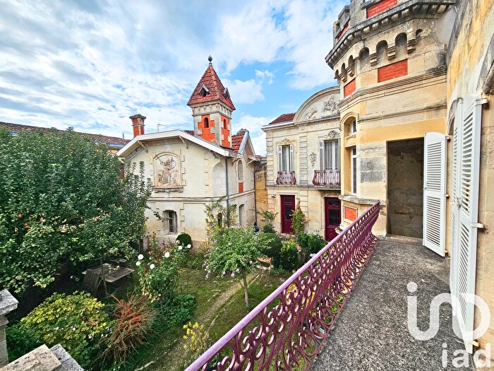 Maison à vendre - Isle-Saint-Georges - 9 pièces - 3 chambres