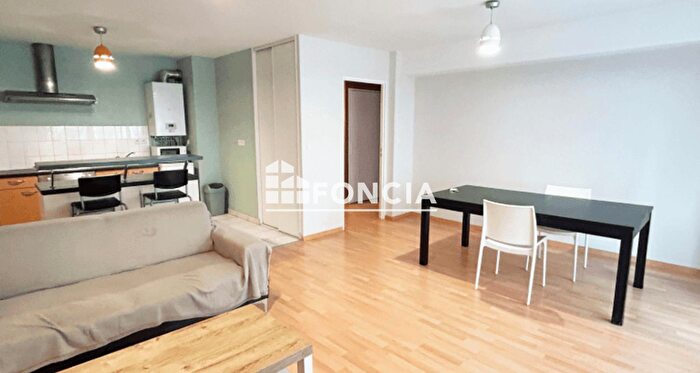 Appartement à vendre - Quartiers Nord-Est, Jeanne dArc - 2 pièces - 1 chambre