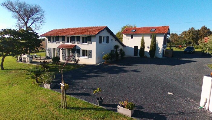 Maison à vendre - Mont-de-Marsan - 6 pièces - 4 chambres