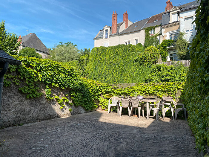 Appartement à louer - Blois, Centre-ville - 2 pièces - 1 chambre