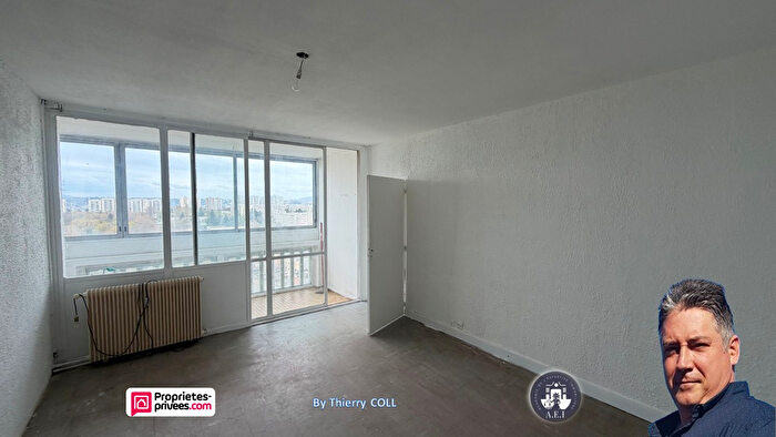 Vénissieux, Jean Moulin, Henri Wallon - Appartement 5 pièces à louer