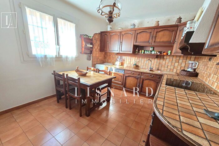 Appartement à vendre - Vallauris, Les Mauruches - 3 pièces - 2 chambres