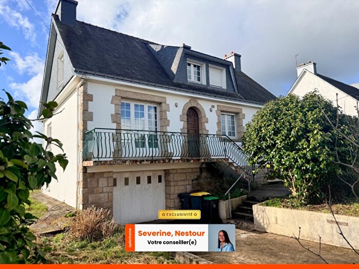 Maison à vendre - Plouay - 8 pièces - 5 chambres