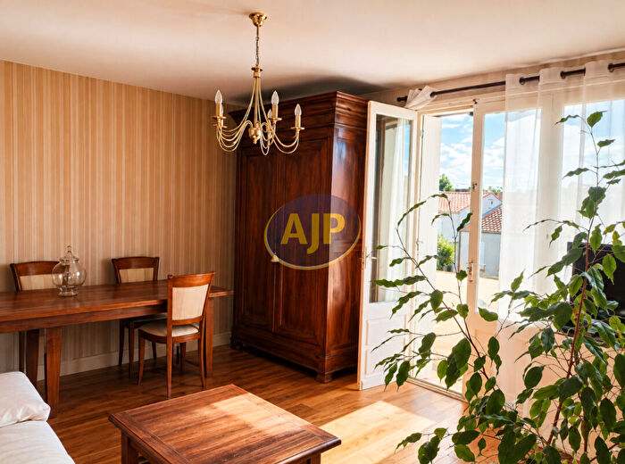 Appartement 3 pièces à vendre - Rochefort, Faubourg Nord, Stade Philaudrie