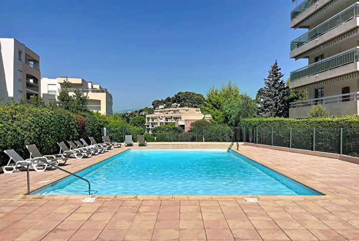 Saint-Laurent-du-Var, Jacquons, Plateaux Fleuris - Appartement 2 pièces à vendre