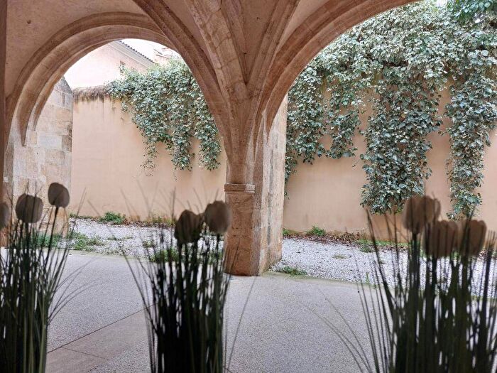 Appartement à louer - Centre Ville, Aix-en-Provence - 2 pièces - 1 chambre