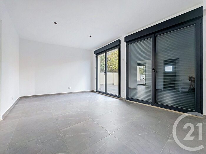 Vert-Saint-Denis - Appartement 2 pièces à louer