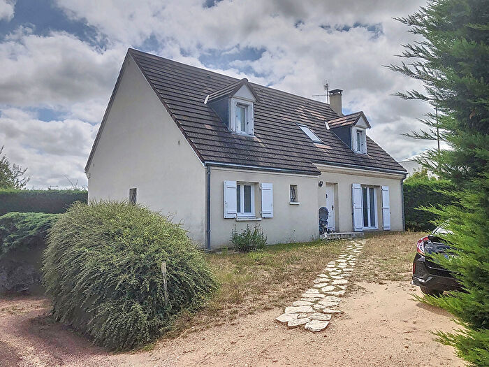 Maison à vendre - Vineuil - 6 pièces - 5 chambres