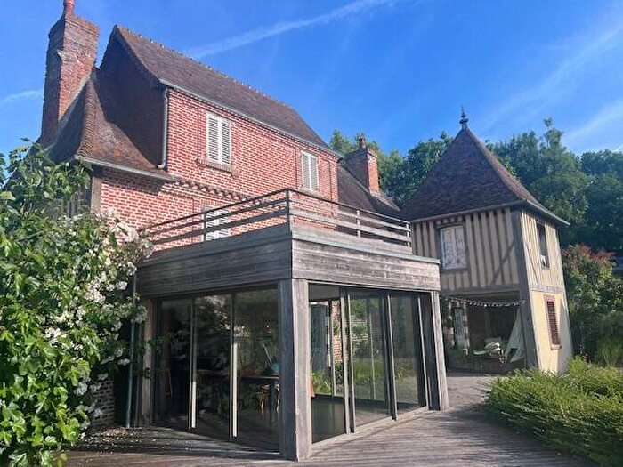 Maison à louer - Léaupartie - 10 pièces - 5 chambres