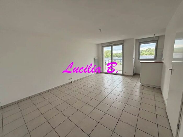 Appartement 2 pièces à louer à La Riche