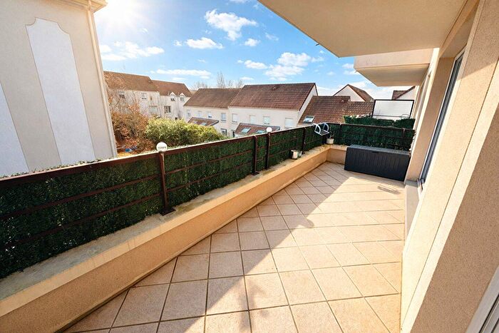 Appartement à louer - Bois Notre Dame, Pontault-Combault - 3 pièces - 2 chambres