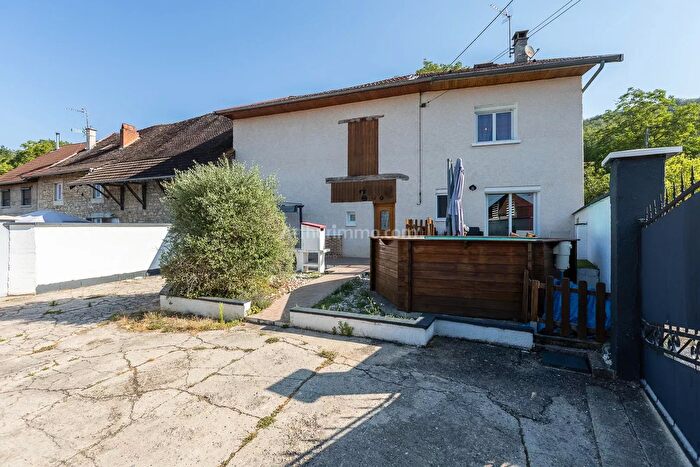 Briord : Maison 5 pièces à vendre