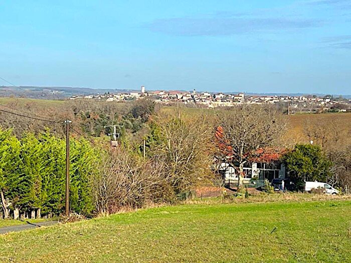 Maison à vendre - Puymirol - 6 pièces - 3 chambres