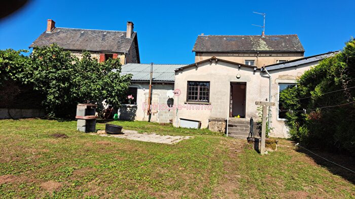 Maison à vendre - Savignac-Lédrier - 9 pièces - 5 chambres
