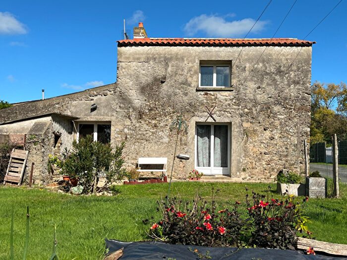 Maison à vendre - Saint-Christophe-du-Ligneron - 6 pièces - 3 chambres