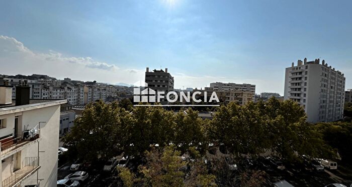 Appartement à vendre - Marseille e , Bon Secours - 4 pièces - 3 chambres