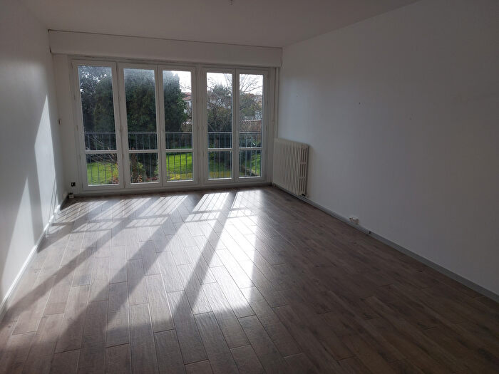 Appartement à louer - La Rochelle, Centre-ville, Vieux-port, Marché - 4 pièces - 3 chambres