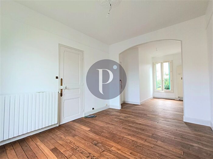 Vitry-sur-Seine, Gare, Jean-Jaurès - Maison 5 pièces à vendre