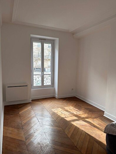 Appartement à louer - Amiraux-Simplon-Poissonniers, Paris ème arrondissement - 3 pièces - 2 chambres