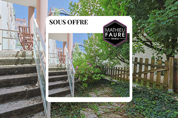 Appartement à vendre - Lyon e , Croix Rousse Centre-ville - 2 pièces - 1 chambre