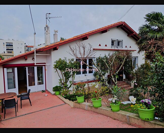 Saint-Jean-de-Luz, André Ithurralde, Layatz, Kechiloa, Karsinenea : Maison 6 pièces à vendre