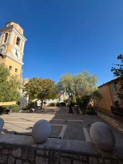 Villefranche-sur-Mer : Appartement 3 pièces à louer