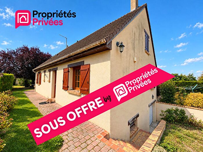 Garennes-sur-Eure : Maison 7 pièces à vendre