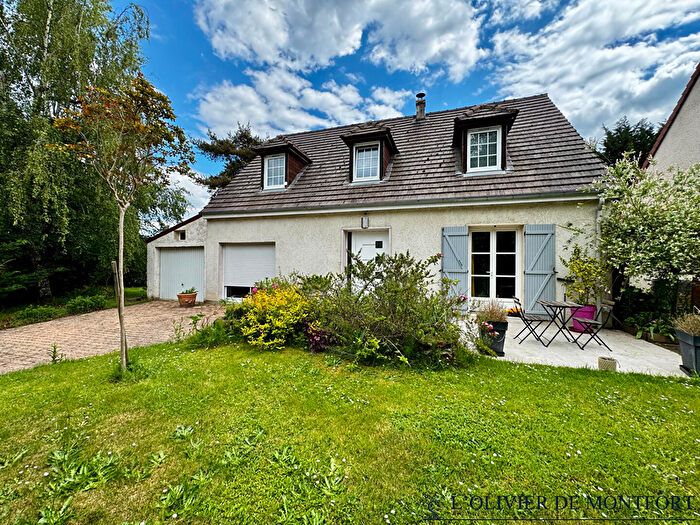 Maison 6 pièces à Montfort-lAmaury, à vendre