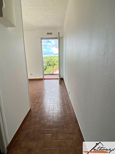 Appartement à louer - Villemomble, Centre-ville, Orangerie - 1 pièce