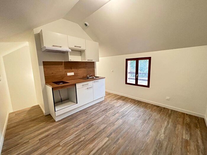 Appartement à louer - Nogent-lArtaud - 2 pièces - 1 chambre