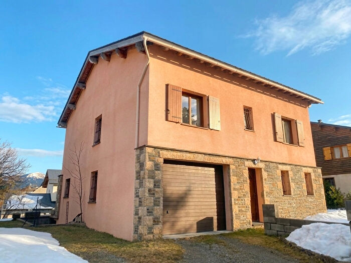 Maison à vendre - Formiguères - 6 pièces - 4 chambres