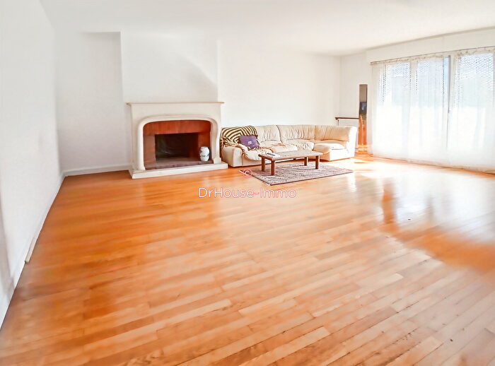 Appartement 5 pièces à vendre - Sèvres, Croix-Bosset, Monesse, Brancas