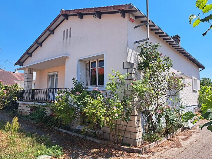 Maison 5 pièces à Châtellerault, Ozon, à vendre