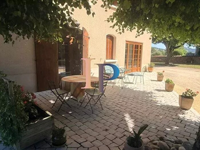 Maison 8 pièces à vendre à Charlieu