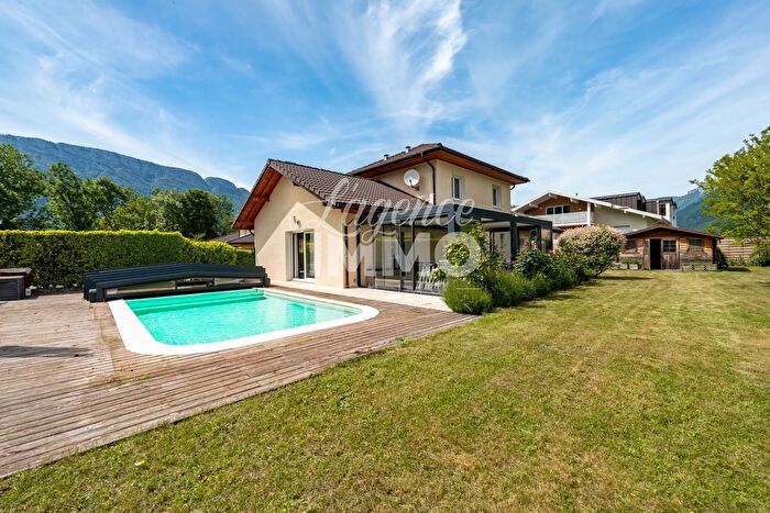 Maison 6 pièces à Doussard, à vendre