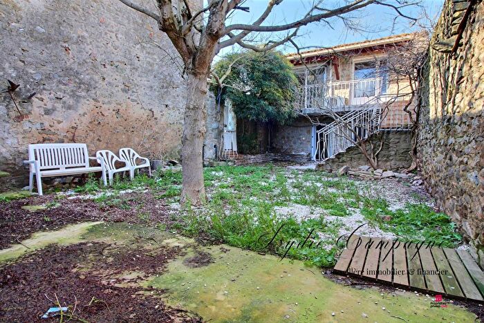 Maison à vendre - Escales - 4 pièces - 3 chambres