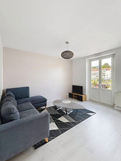 Rive Gauche-La Madeleine, Épinal : Appartement 2 pièces à louer