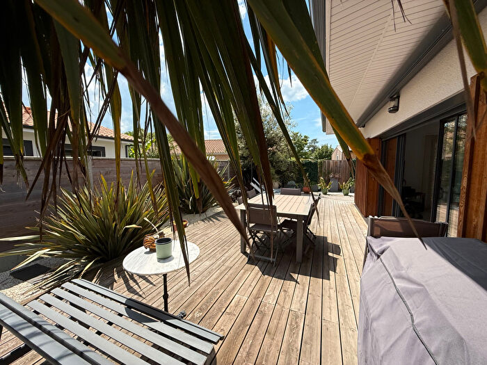 Maison à vendre - Audenge - 5 pièces - 4 chambres