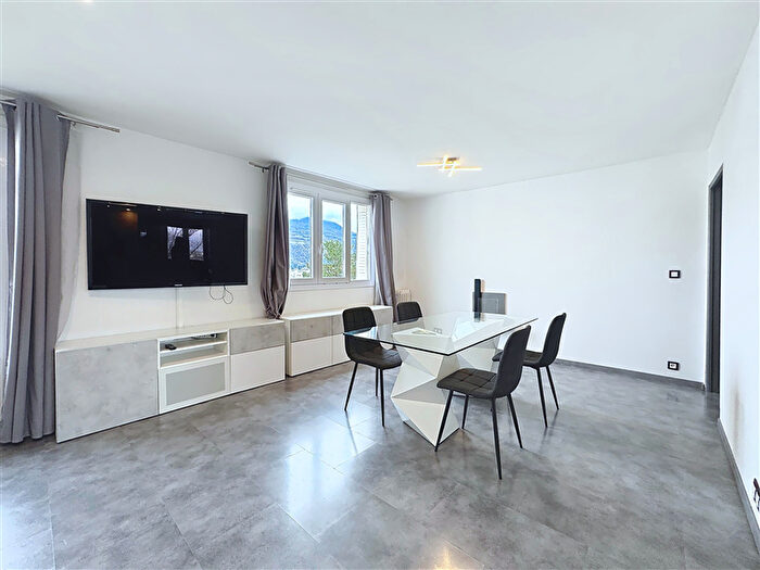 Appartement 3 pièces à louer à Saint-Martin-d'Hères, Galochère