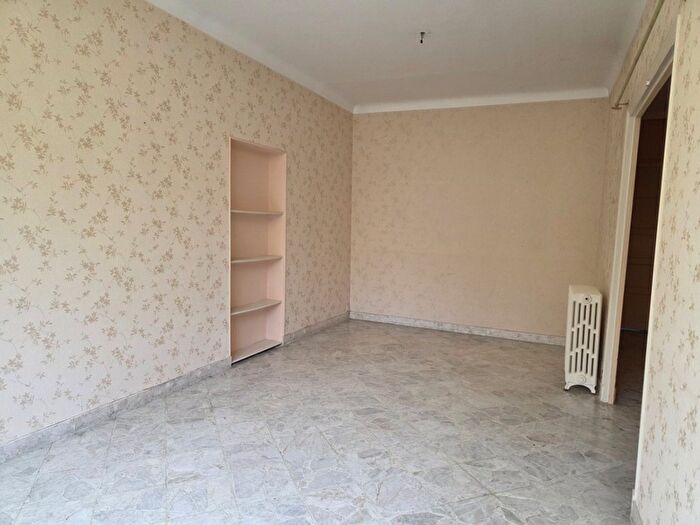 Maison à vendre - Bergerac, Centre-ville - 6 pièces - 2 chambres