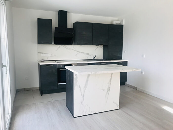Bezannes : Appartement 3 pièces à louer