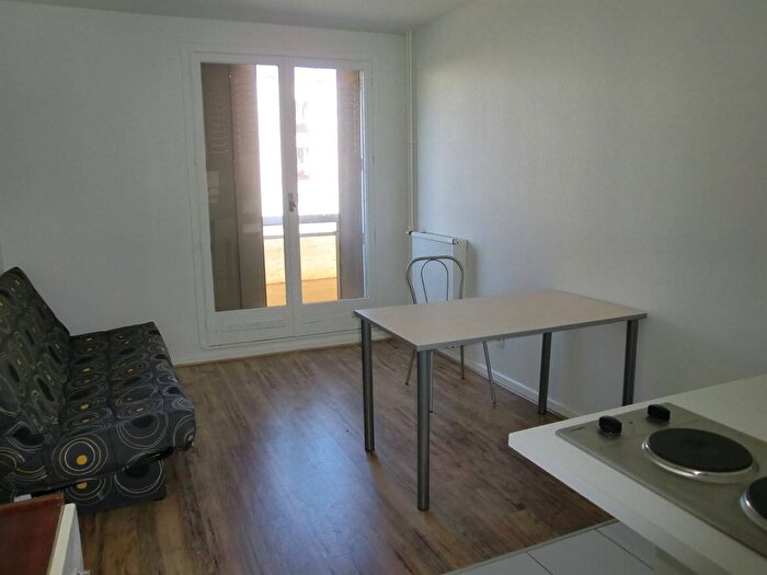 Appartement 1 pièce à Sud-Saint Jacques, Clermont-Ferrand, à louer