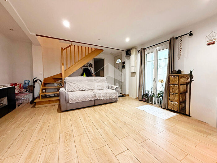 Maison à vendre - Grisy-Suisnes - 4 pièces - 3 chambres